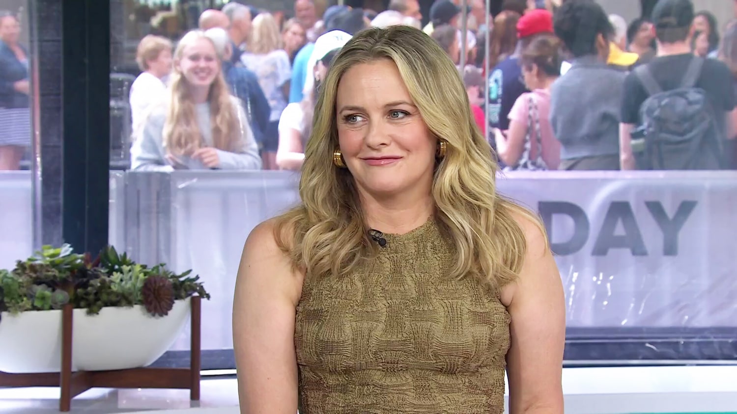 Saill Alicia Silverstone