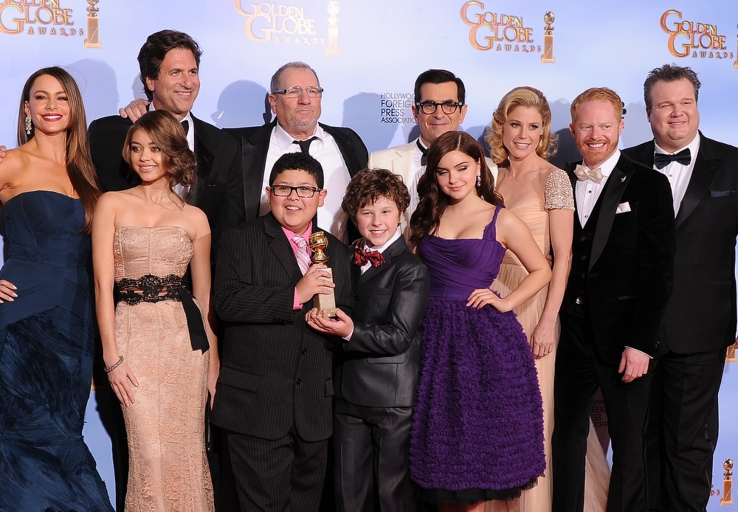 Sign Modern Family Cast Modern Family Season 10: ‘Significant
