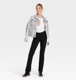 How to shop for jeans for tall women, according to experts