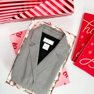 Get Holiday Shopping Done With Last-Minute Gifts From DoorDash