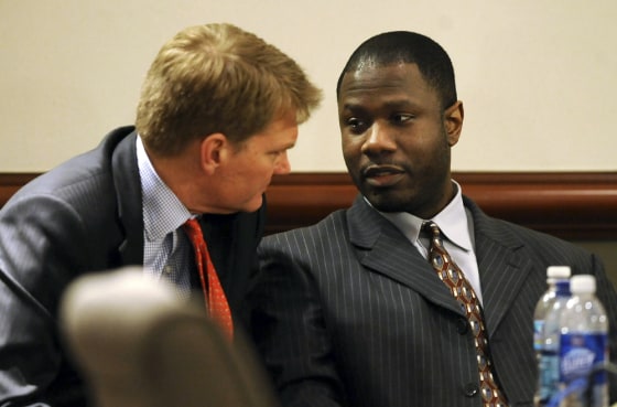 Prosecutors: Atlanta court gunman should die