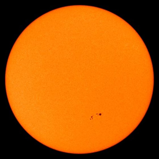 Sun develops new spots