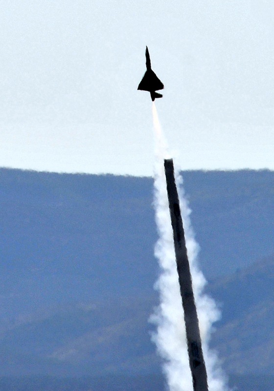 Low-altitude rocket launched in New Mexico