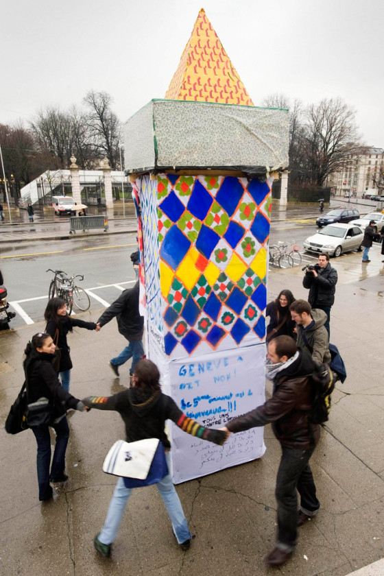 Debate grows over Swiss ban on minarets