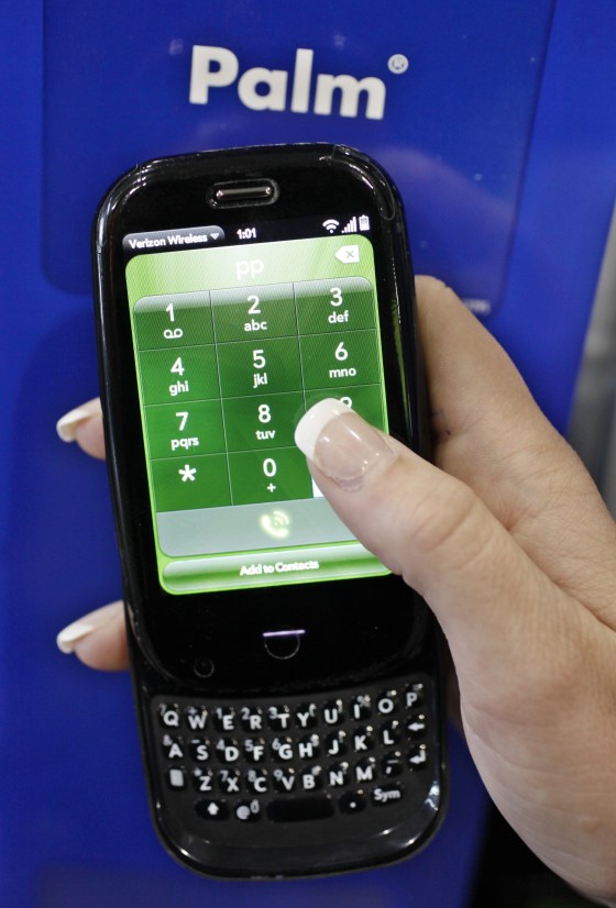 Palm teeters in crowded smartphone market