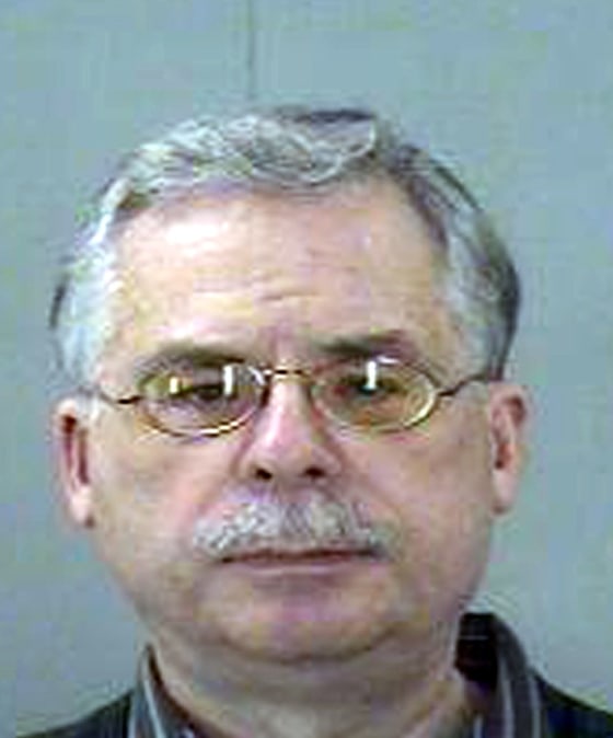 Cops: Former priest tried to hire hit man