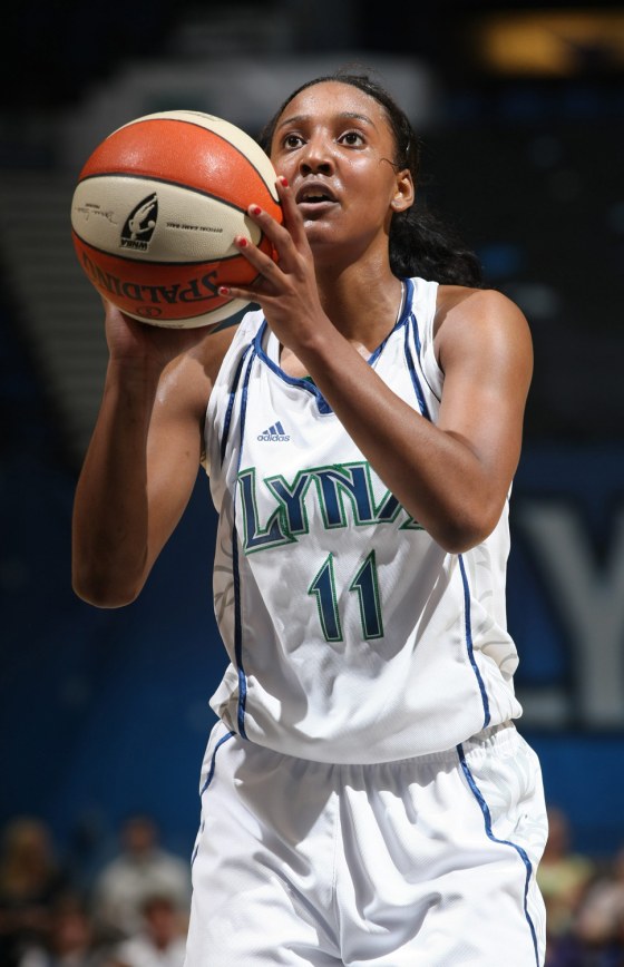 Candice Wiggins helps raise awareness about HIV/AIDS