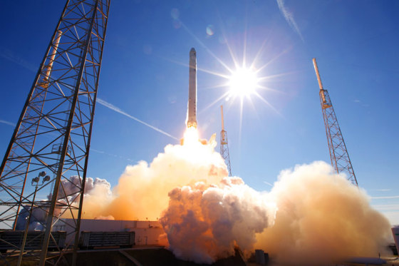 spacex dragon launch date