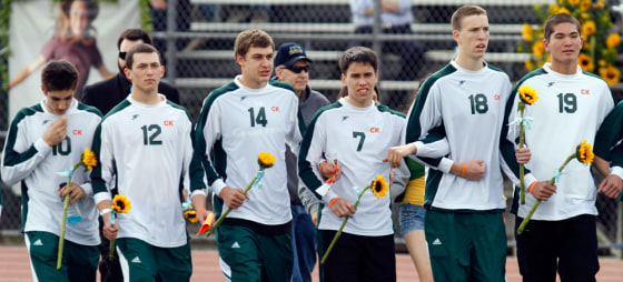 Thousands mourn death of Southern Calif. teen