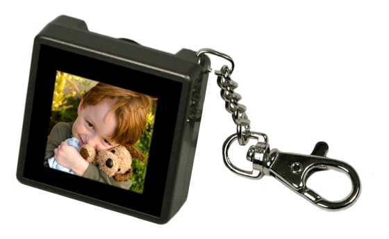 High-tech gadgets to make traveling easier
