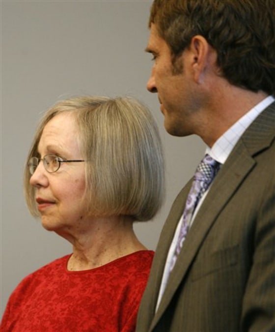 Woman pleads guilty in Elizabeth Smart case