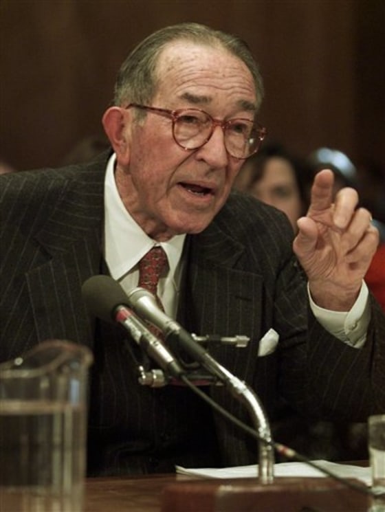 Griffin Bell, former attorney general, dies at 90
