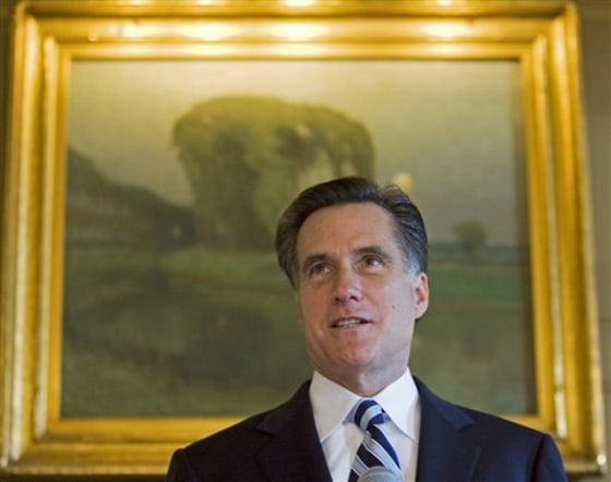 Romney finds peril in checklist for '08