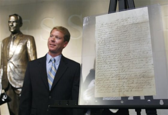 Texas takes second look at Davy Crockett letter