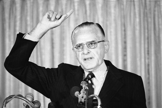 Former USDA chief Earl Butz dies at 98