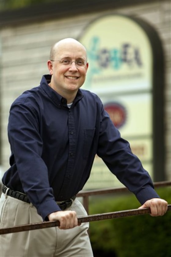 Three states race for education stimulus cash