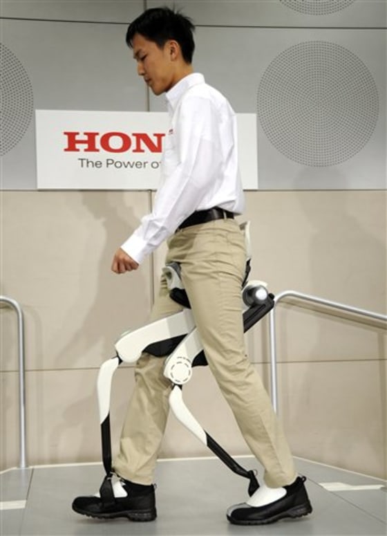 Honda's walking device helps with heavy tasks