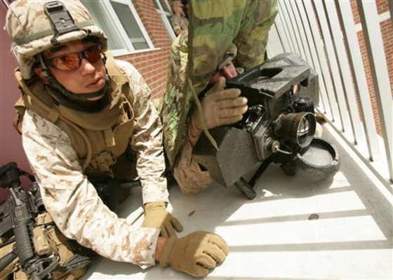 Marines borrow hunting skills in training