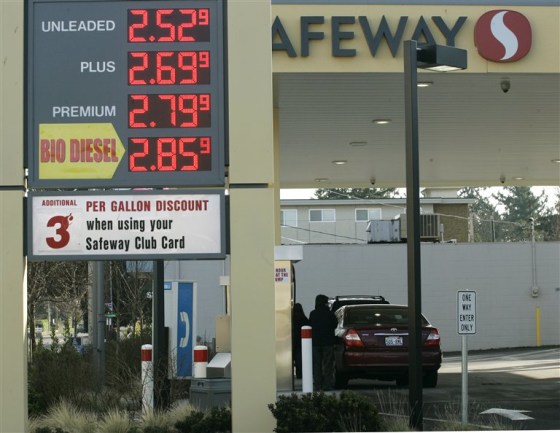 Safeway tests biodiesel at the pump