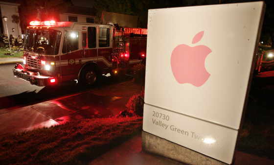 Blaze rips through building at Apple HQ