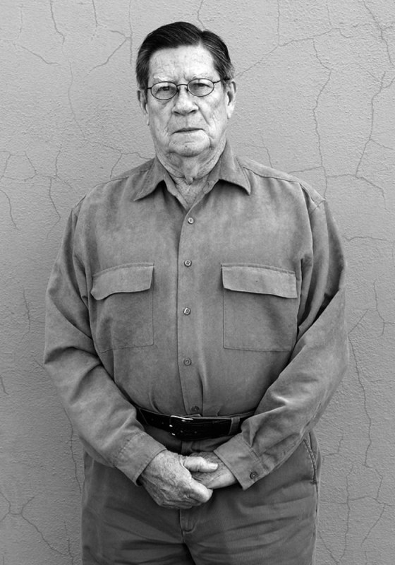 Nazi camp liberator James Hoyt dies at 83