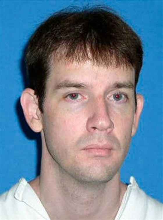 Texas court halts execution of death row inmate