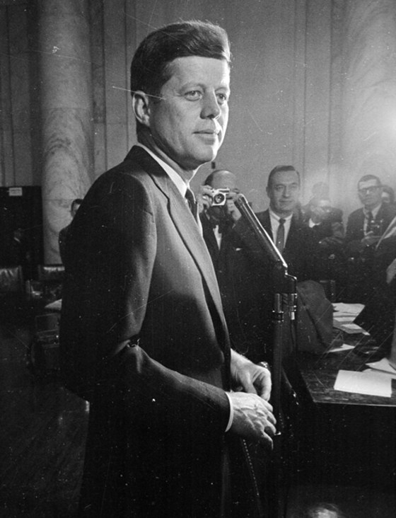 Thanks to TV debates, Kennedy wins in 1960