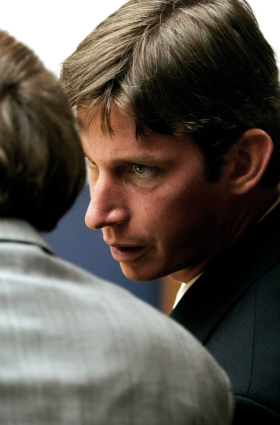 Tenn. teacher in Texas after teen lover slain