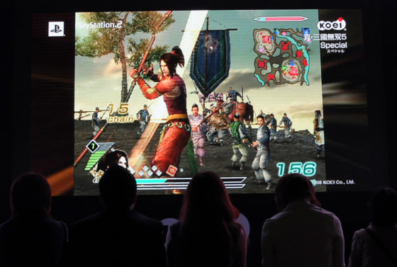 Sony, Microsoft to launch virtual worlds