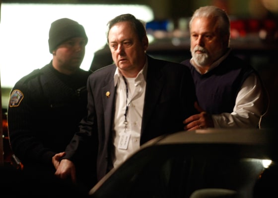Gunman Kills 5 At City Council Meeting In Mo