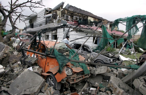 6 killed in blast at Danish Embassy in Pakistan