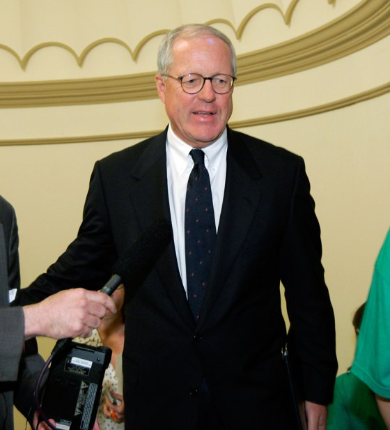 Johnson resigns from team vetting Obama veep