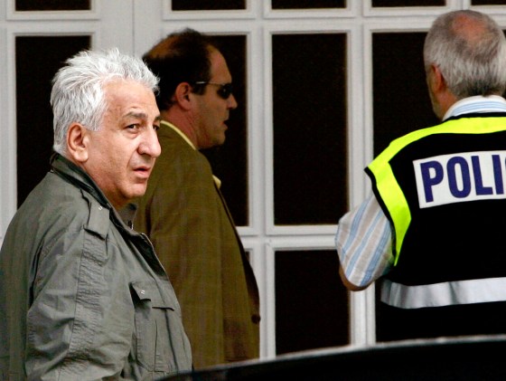 Arms dealer extradited to U.S. in terror case