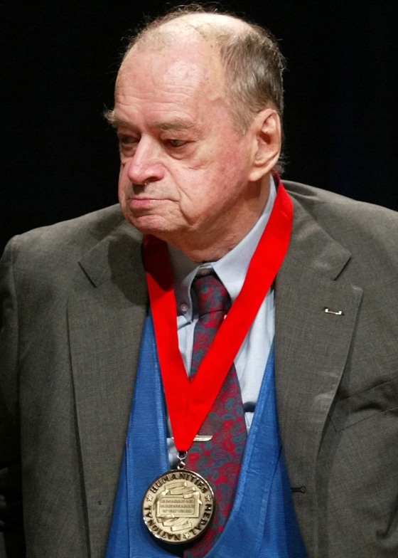 Author of popular biographiesof Churchill, MacArthur dies