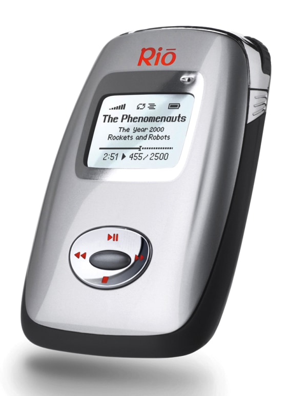 Rio unveils 1st challengeto iPod Mini