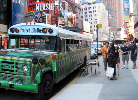 Students power bus with vegetable oil