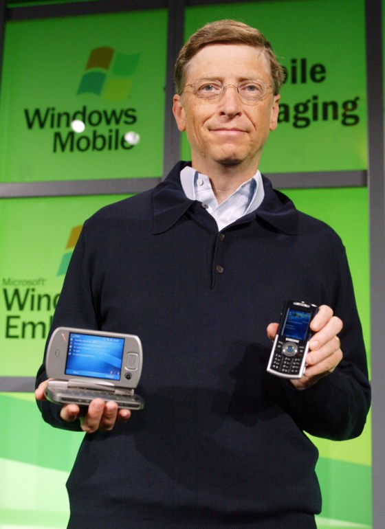 Microsoft unveils new Windows Mobile
