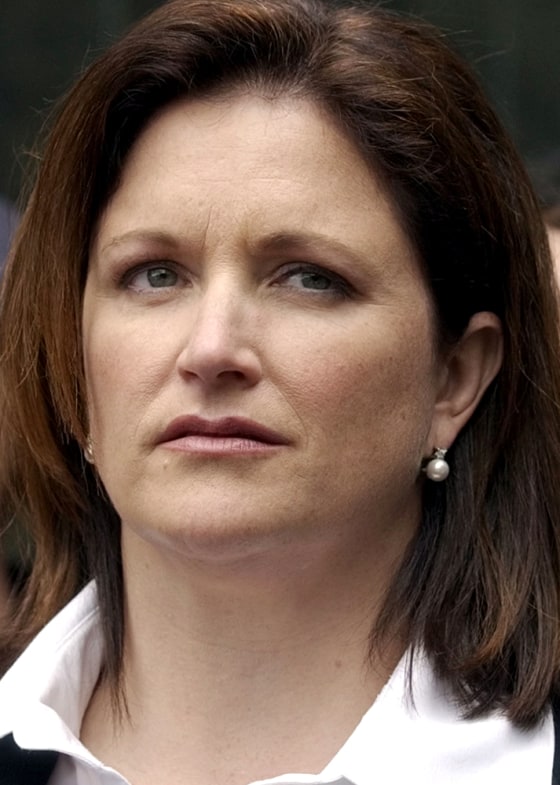 Wife of ex-Enron CFO released from prison