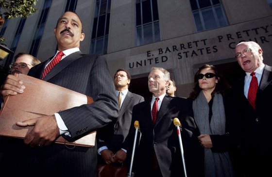 At Libby's plea, an impressive defense team