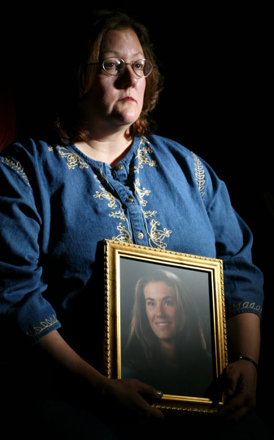 States restricting release of autopsy photos