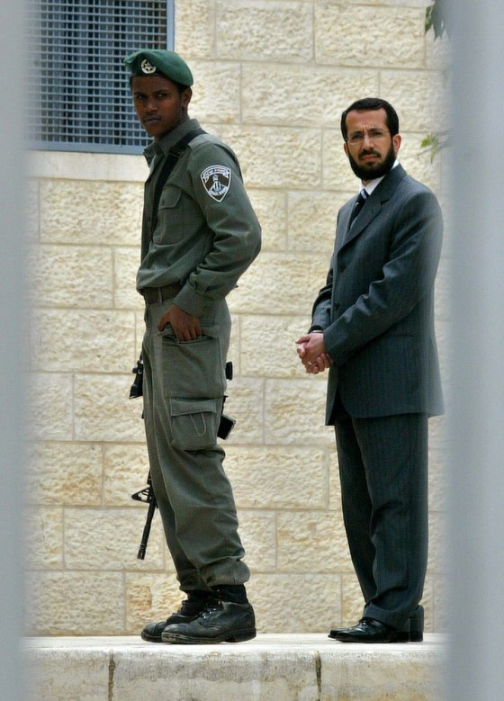 Officials: Israel detains Hamas minister