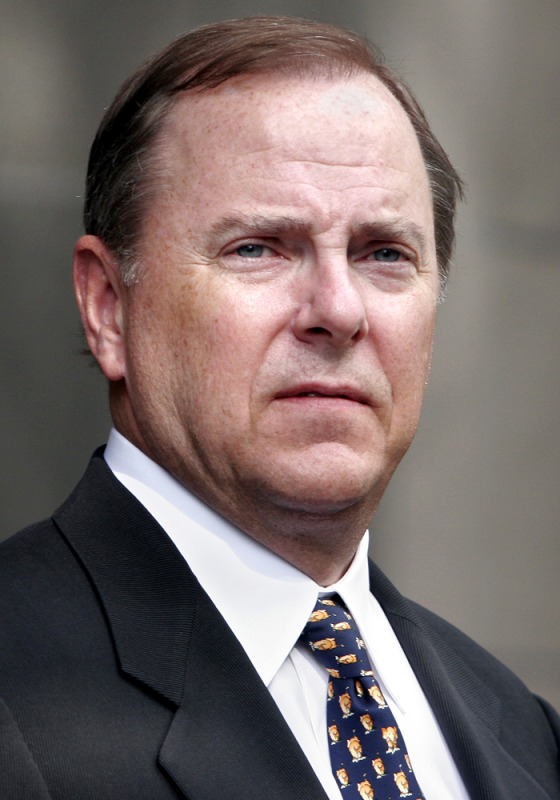 Skilling takes the stand at Enron trial