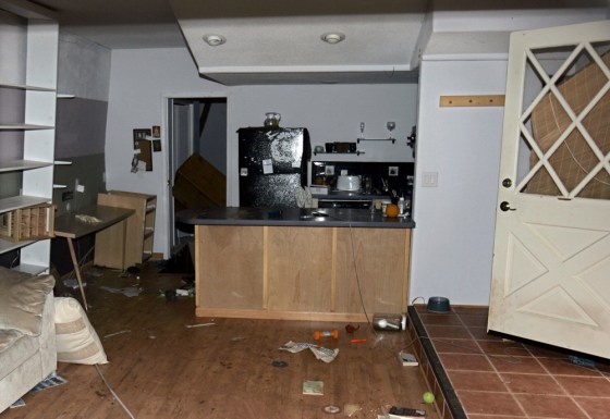 Man dies when large sinkhole opens in home