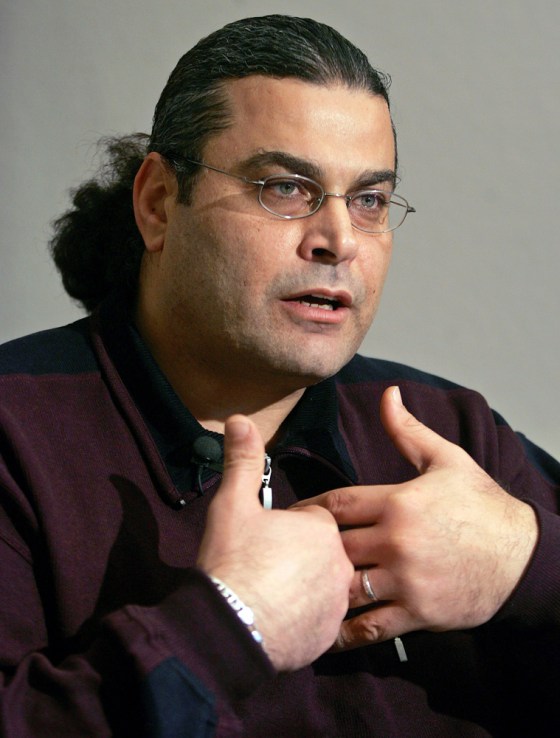 Judge dismisses rendition lawsuit against CIA