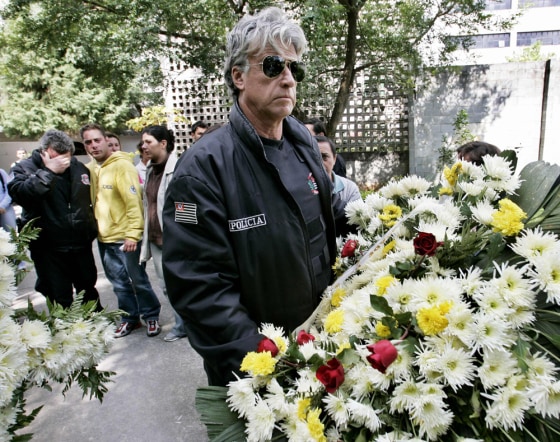 52 killed in two nights of Brazilian violence