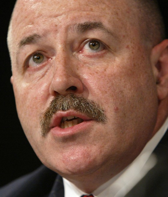 Ex-NYPD chief pleads guilty to taking gifts