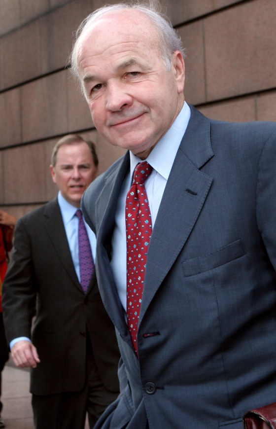 Enron founder Ken Lay dies of heart disease