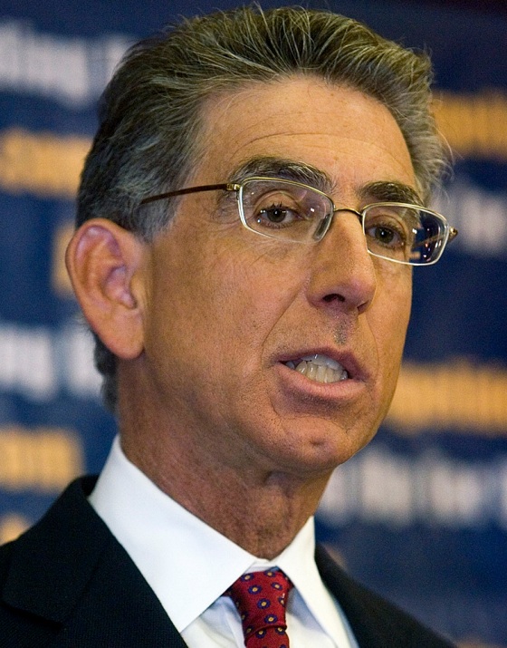 Candidates seek youths at MySpace