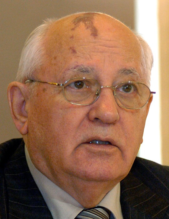 Gorbachev recovering from arterial surgery