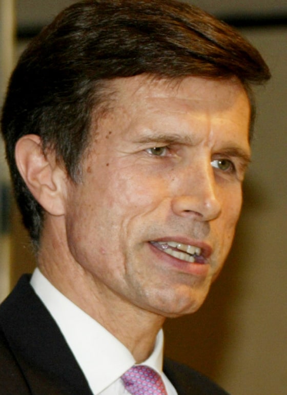 U.S. ambassador to Sri Lanka hurt in attack